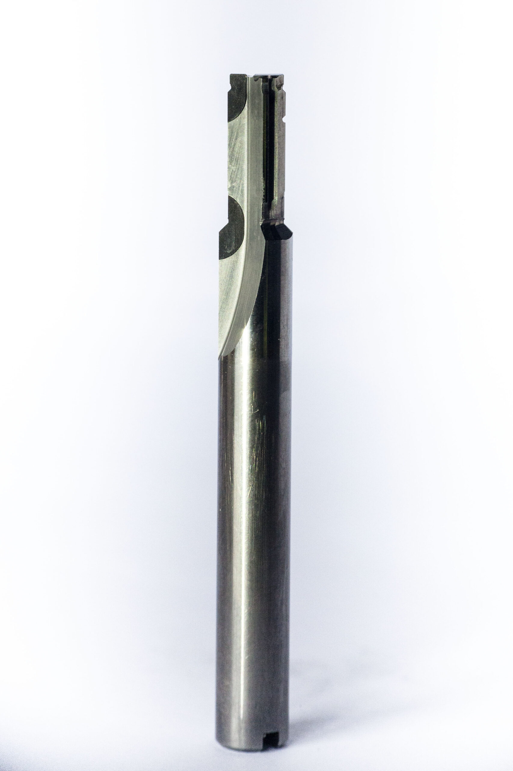 Design and production of PCD and CBN cutting tools - Novoutils